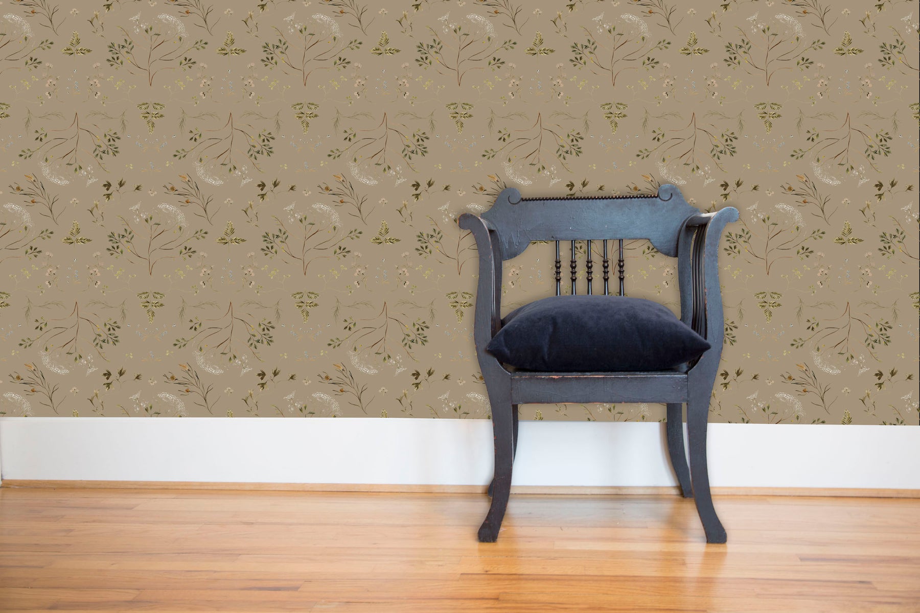 Thicket in Hazel Wallpaper – Kelly Ventura Design